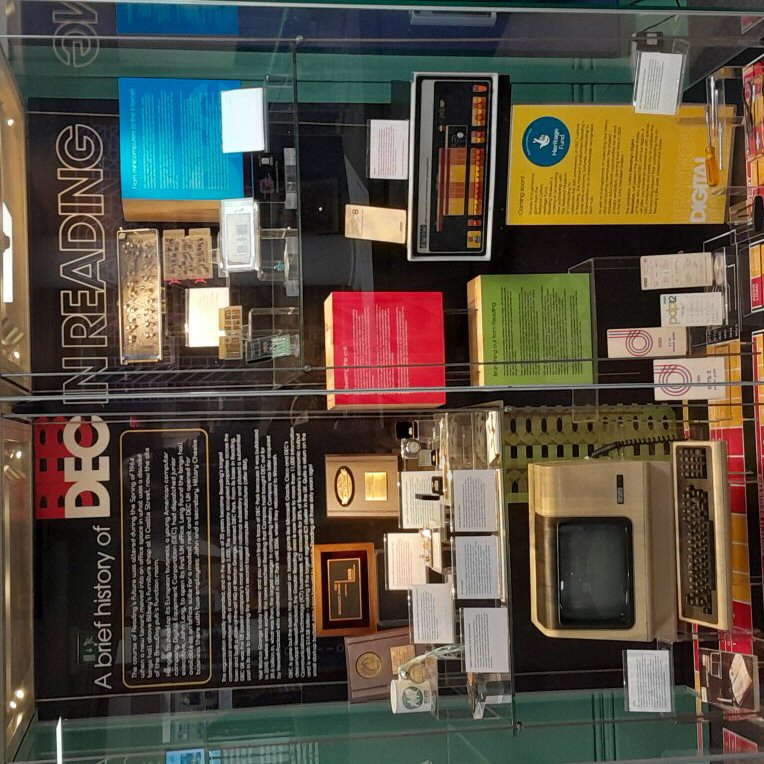 The Reading Digital Revolution